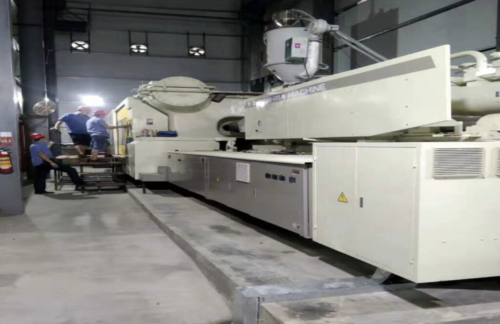 Different Types of Injection Molding Machines