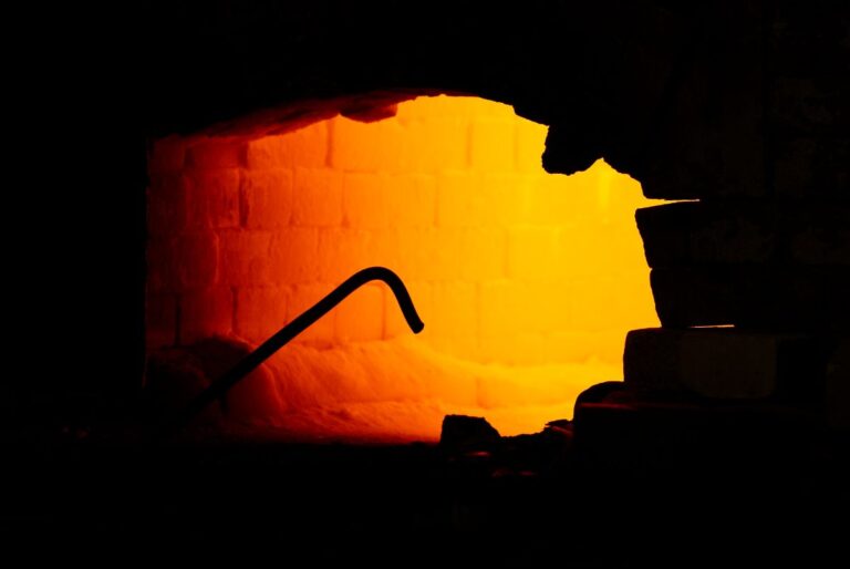 3 Common Causes of Burn Marks in Plastic Injection Molding