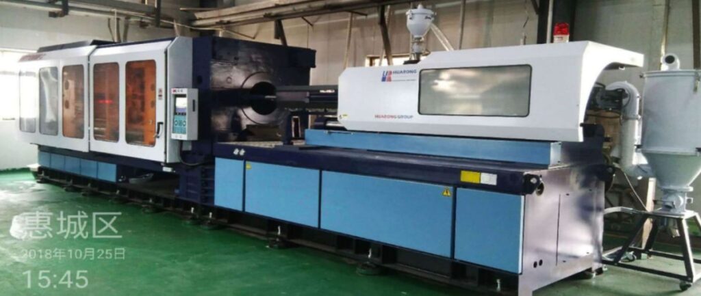 5 Common Plastic Products That Need Large Part Injection Molding